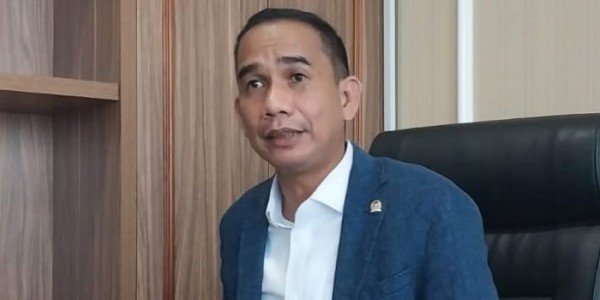 Komisi III DPR-RI Rudianto Lallo Meminta Kejagung Periksa Semua Mendag ...